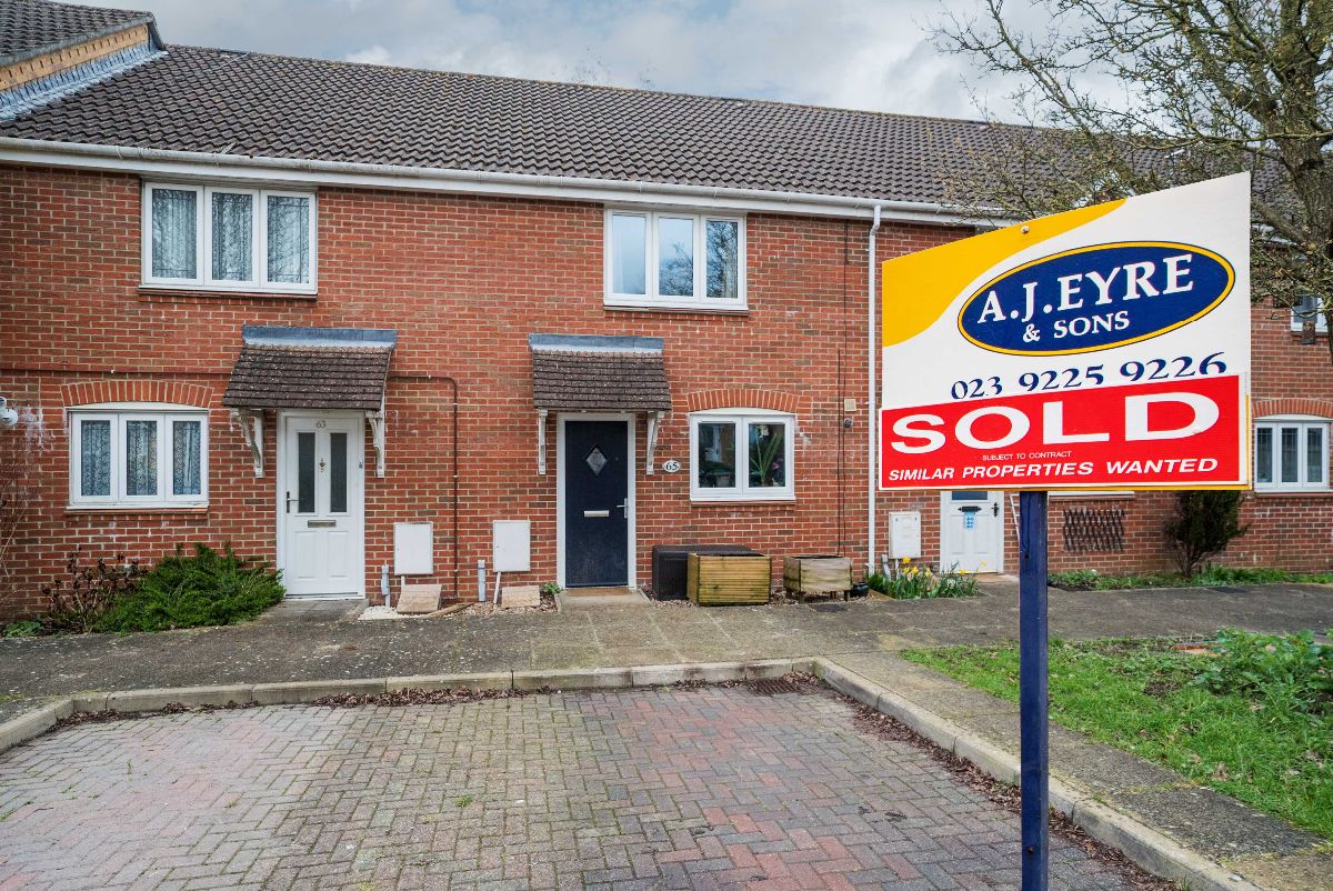 Grebe Close, Waterlooville, PO8 9UU | A.J.Eyre and Sons