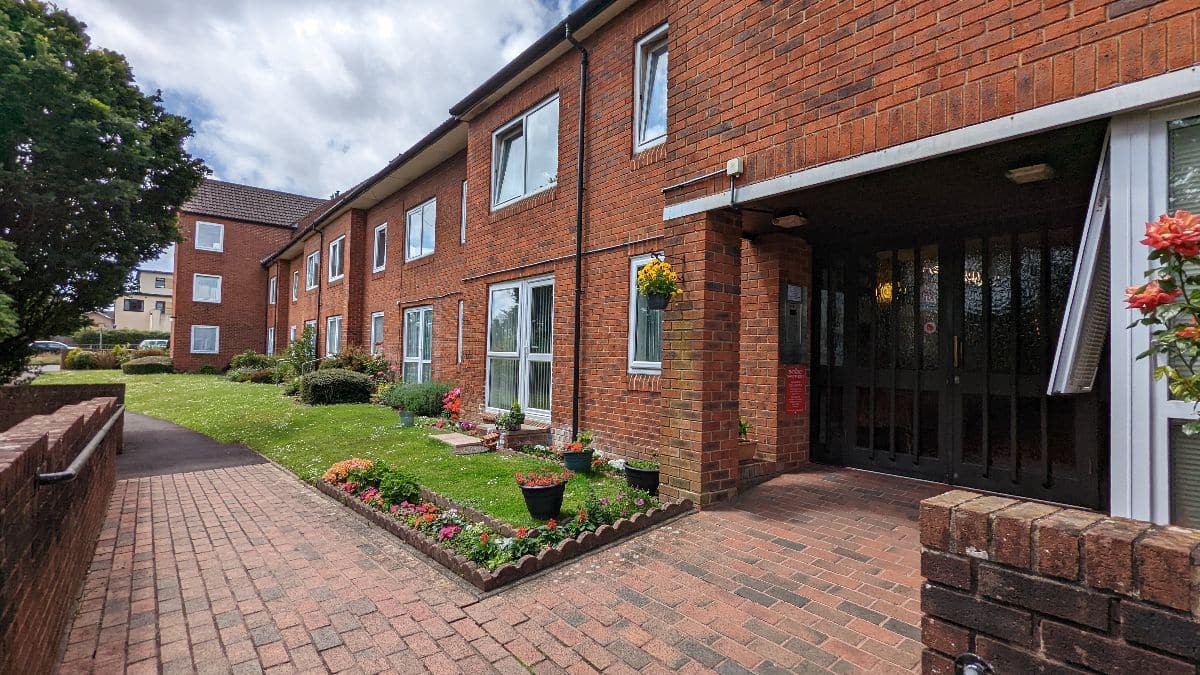 Homewater House, Hulbert Road, Waterlooville, PO7 7JY | A.J.Eyre and Sons